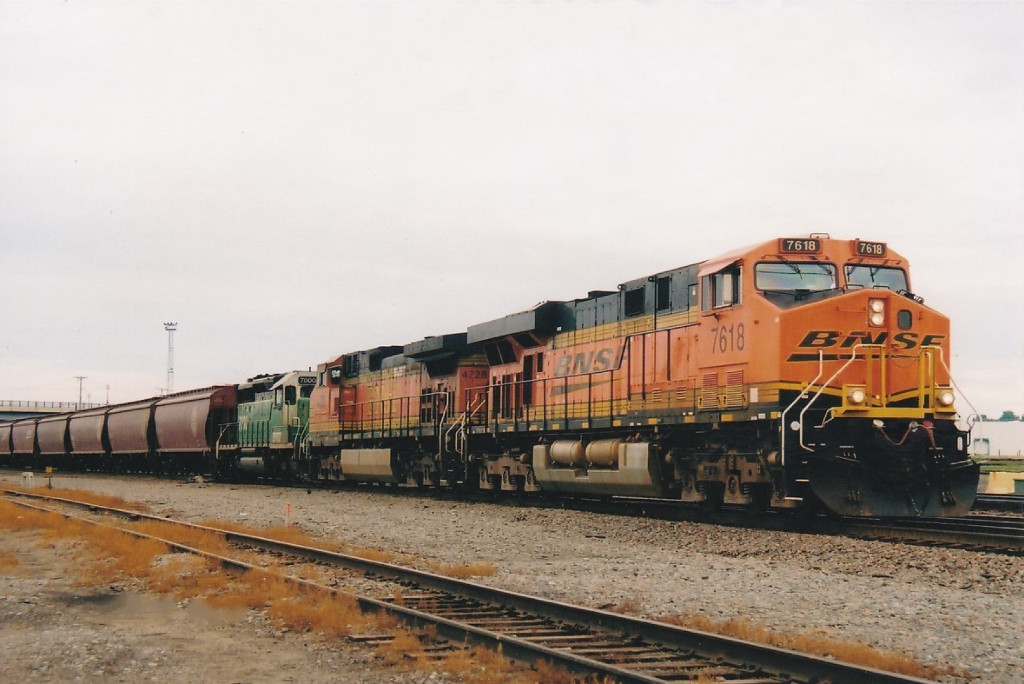 BNSF 7618 West